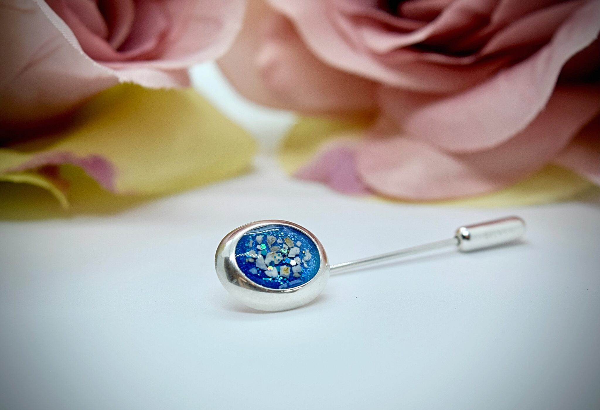 Cremation Ashes & Memorial Tie Pin - Amulet of Ashes