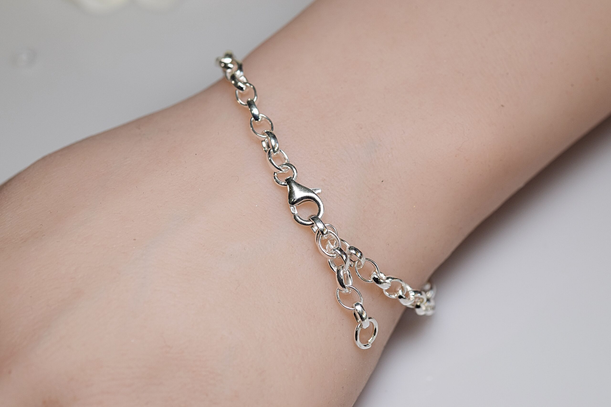 Cremation Ashes & Memorial Link Bracelet - Amulet of Ashes