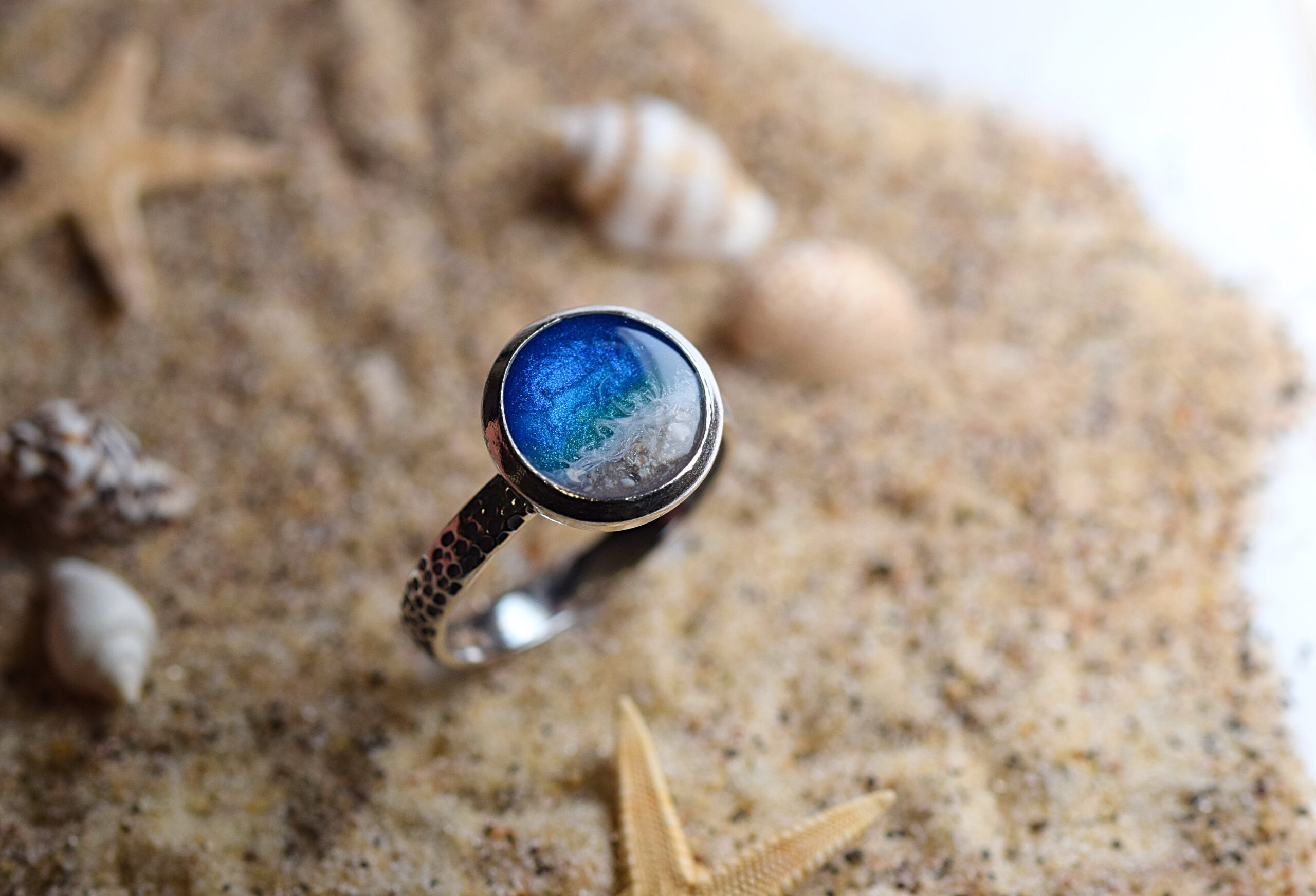 Cremation Ashes Beach Scene Ring 'Oceana' - Amulet of Ashes